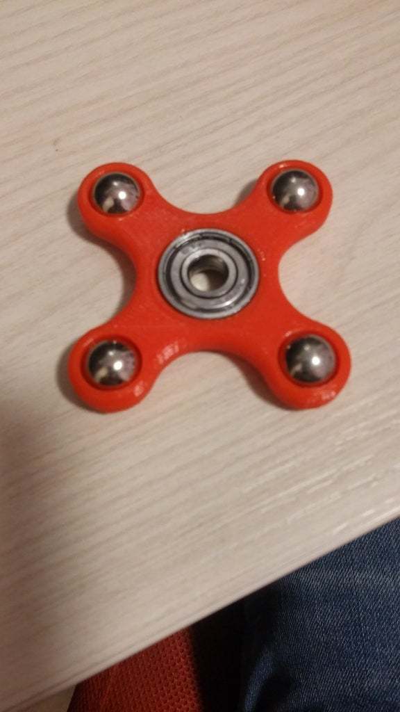 Free STL file Single bearing hand spinner fidget ・3D printer model to ...